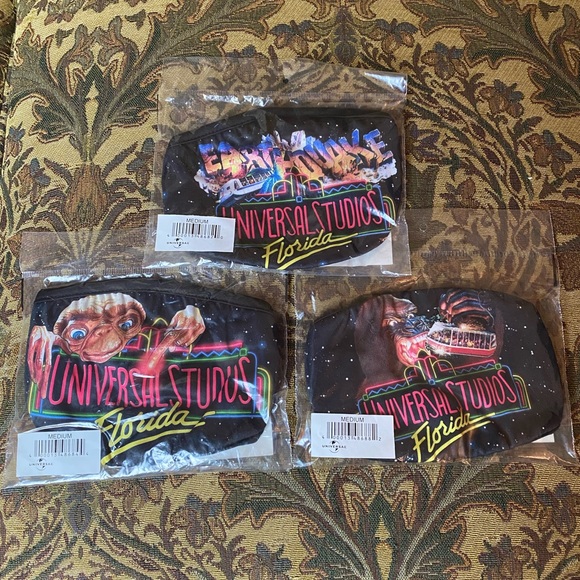 Universal Studio | Accessories | Universal Studios Retro Marquee King ...